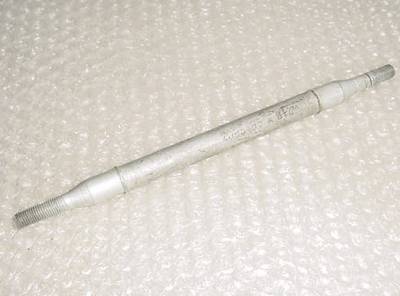 Aircraft Rigid Connecting Link. P/N 2085485.