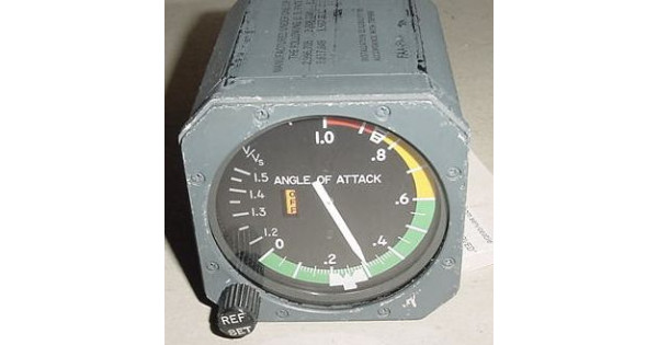 Aircraft Angle of Attack Indicator w Serviceable tag. P/N SLZ9680-3.