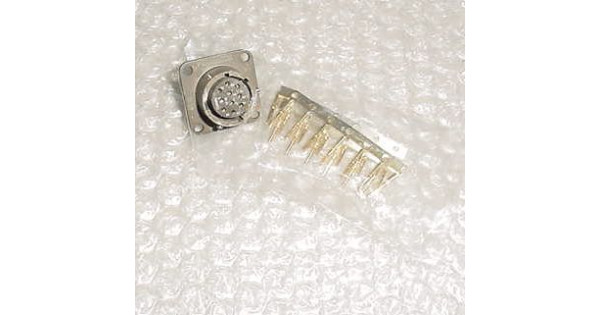 Aircraft Instrument Cannon Plug Connector. P/N KPT02E1210S.