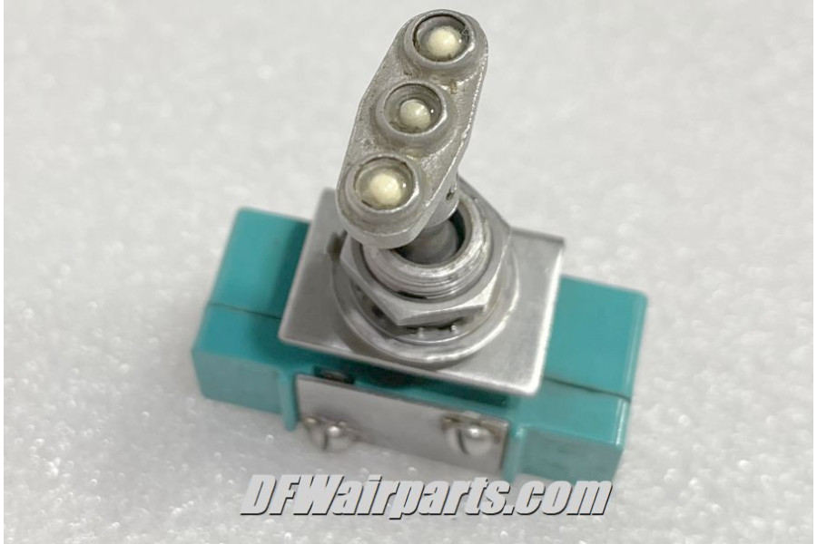 A3-50, BACS30AN1, Boeing 747 / 757 / 767 Aircraft Landing Light Toggle ...