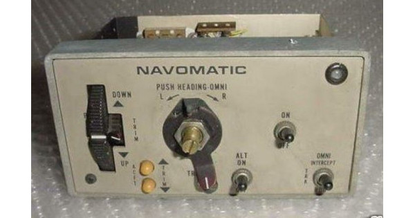 C-420A, 41540-1128, Cessna Navomatic Autopilot Control Panel - 21297