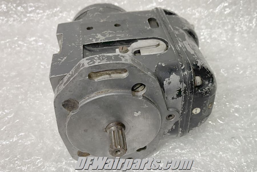 SF2RN-10, 10-22024-1, Vintage Bendix Scintilla Aircraft Magneto - 22883